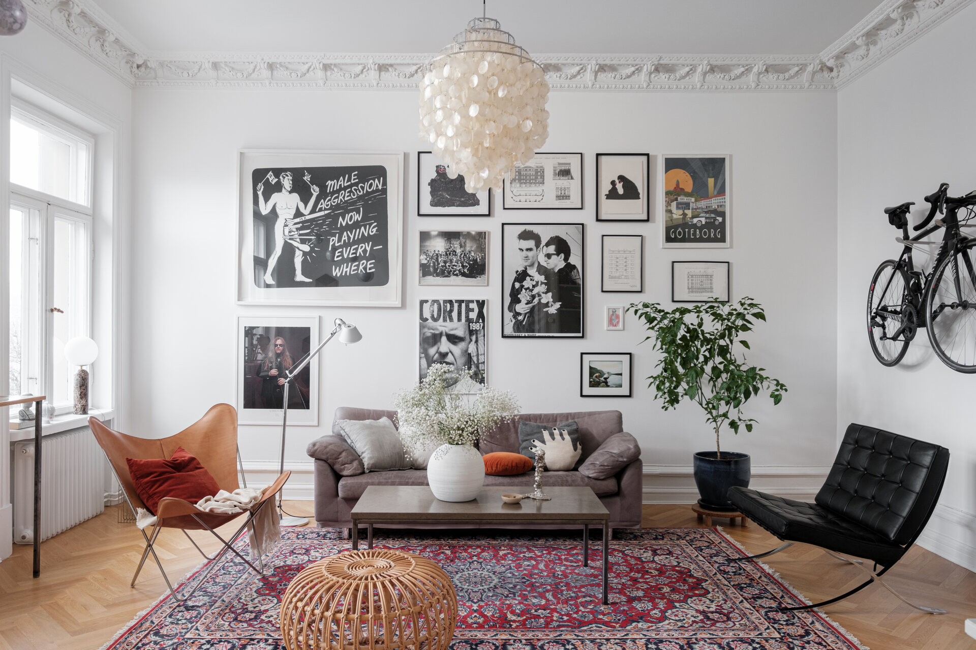 Stylowy salon z aneksem kuchennym - Szczypta Designu - blog wnętrzarski ...